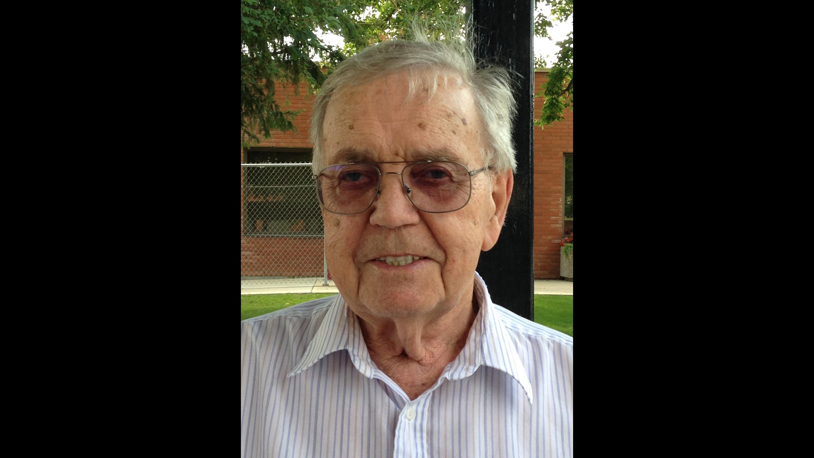 Vick Selvig - 1922 - 2021 - Southland Funeral Chapel - Taber, Alberta